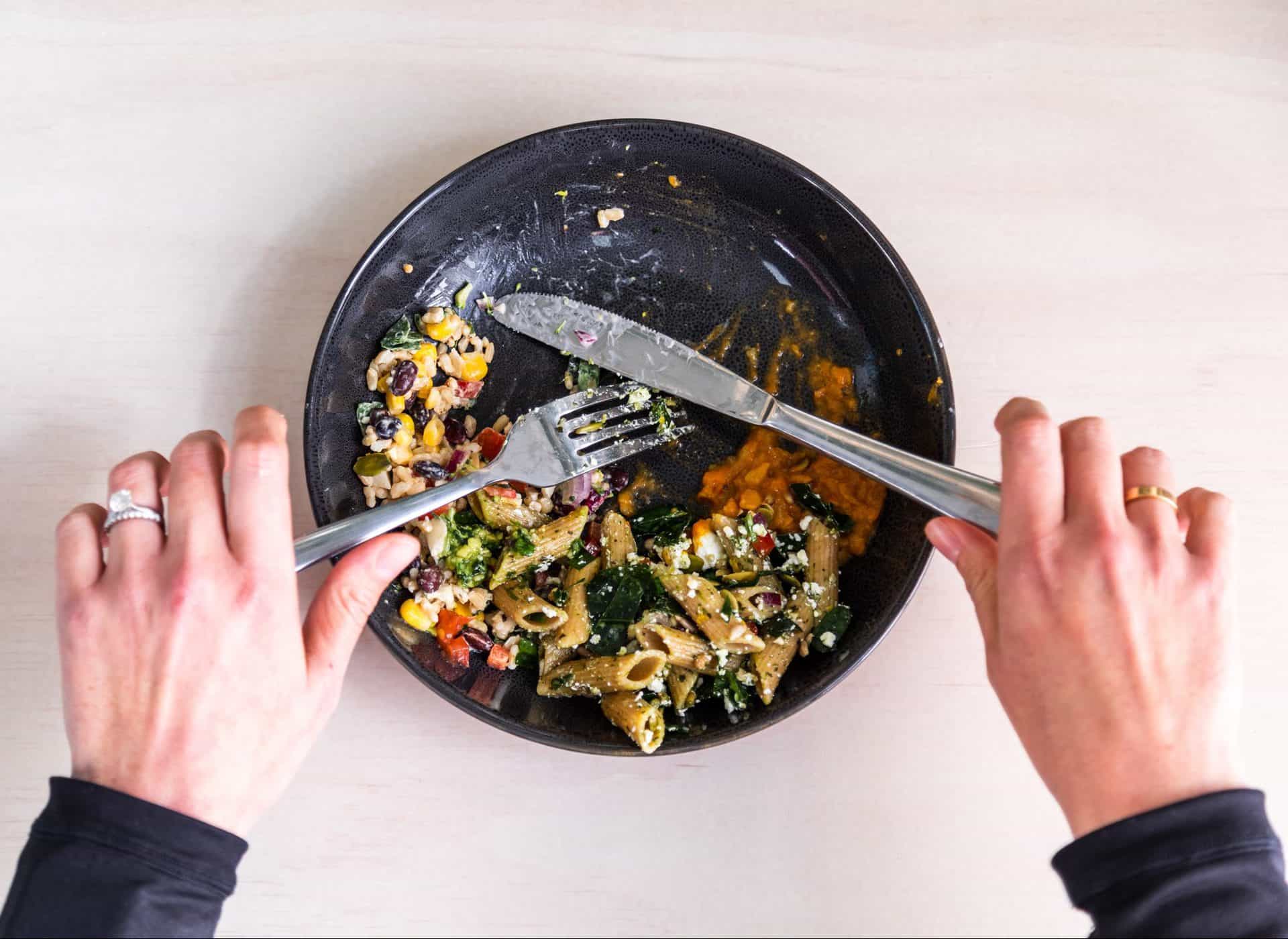 Why can't I control my eating? - Studio Rubix